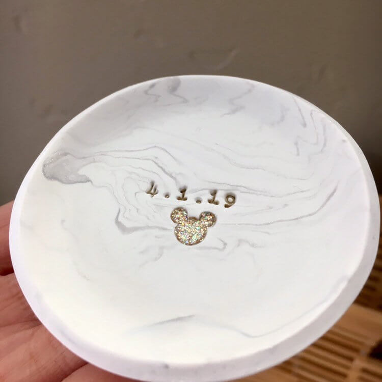 14 Cutest Wedding Gifts for Disney Loving Brides | Emmaline Bride