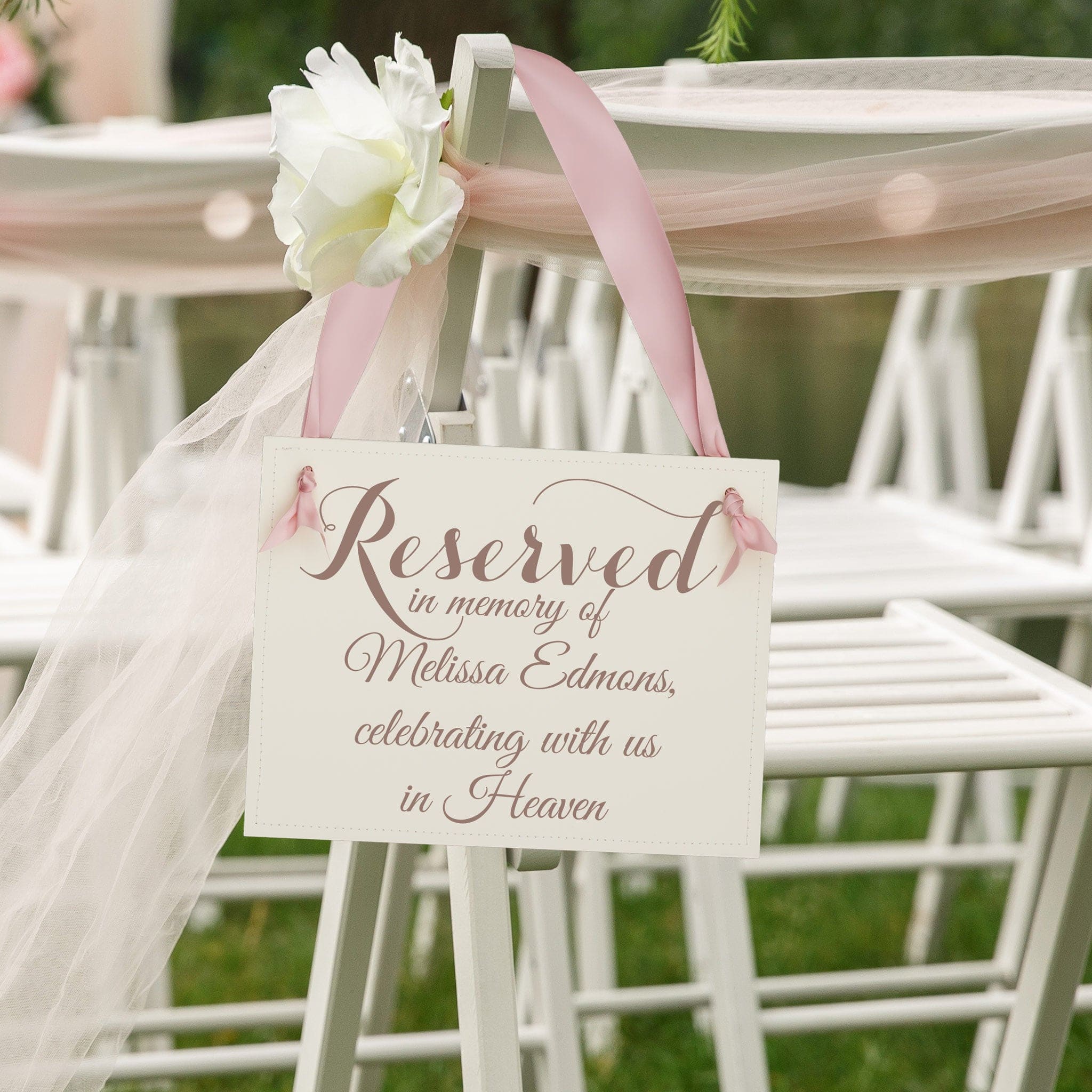 Memorial Sign Wedding Ideas: How to Honor a Loved One Who Passed