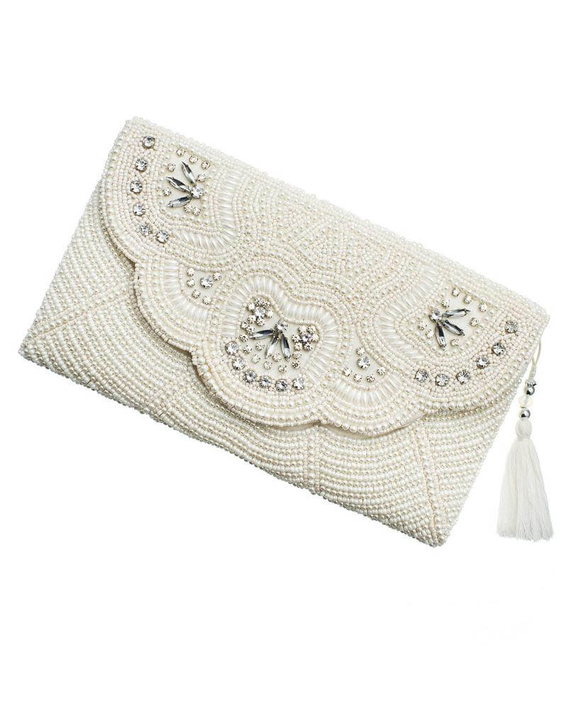 3 Most Beautiful Beach Wedding Clutches for the Bride-to-Be