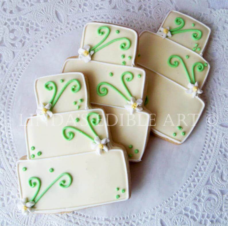 The 20 Best Spring Wedding Favors for 2020 | Emmaline Bride