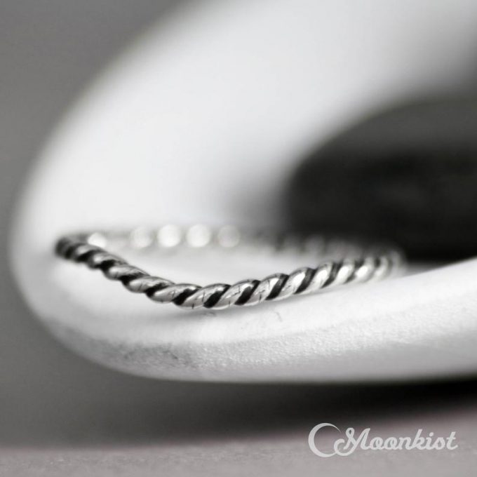 Curved Wedding Band: Where to Get a Curved Ring + Why You Need One