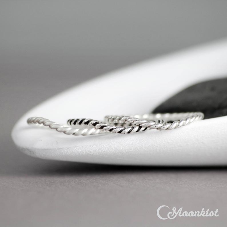 Curved Wedding Band: Where to Get a Curved Ring + Why You Need One