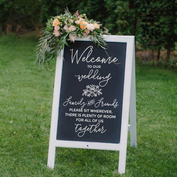 10 Fun + Easy Wedding Projects for DIY Brides | Emmaline Bride