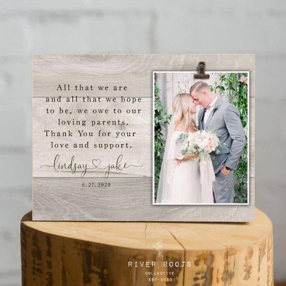 30+ Best Wedding Gifts for Parents: 2024 (w/ Photos + Prices)