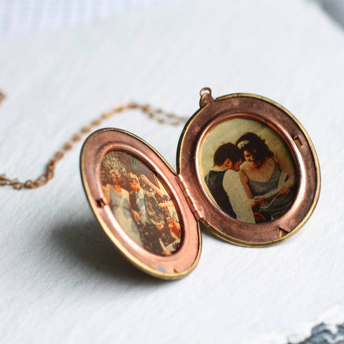 Lockets for Moms: The 14 Best Lockets for Mother of the Bride / Groom