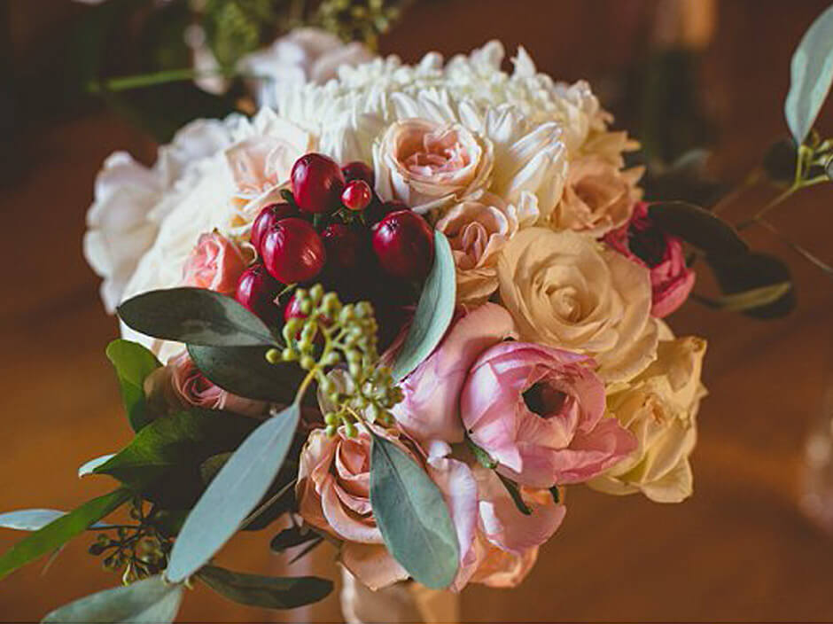The Best Place to Buy Bulk Flowers Online for Your Wedding