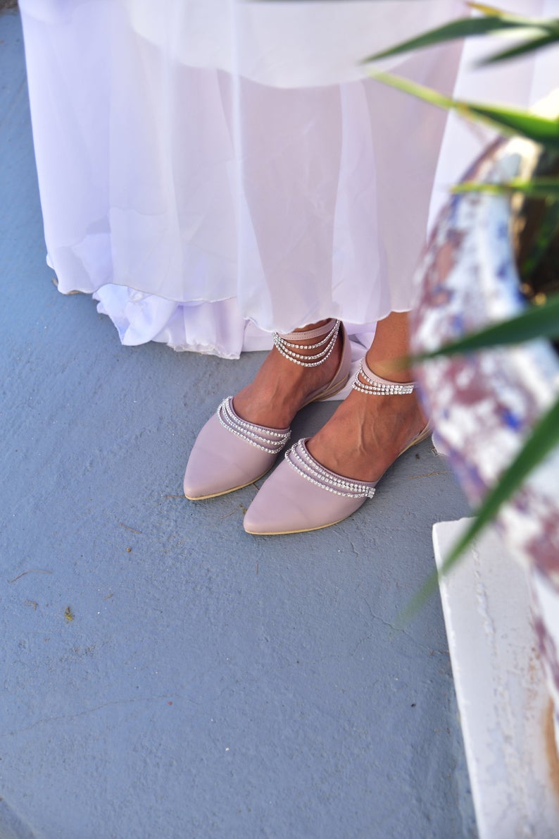 12 Most Comfortable Wedding Flats for Bride | Emmaline Bride