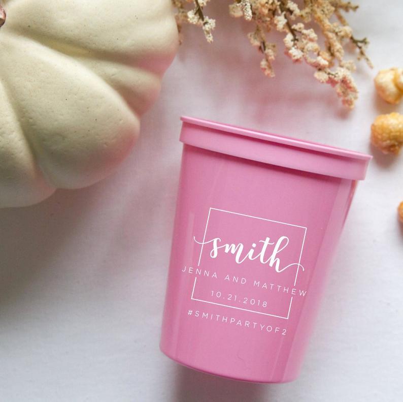 Where to Buy Plastic Wedding Cups in Bulk | Emmaline Bride