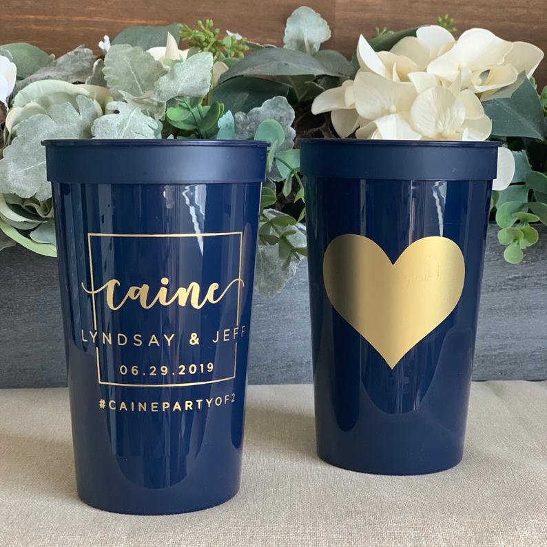 Where to Buy Plastic Wedding Cups in Bulk | Emmaline Bride