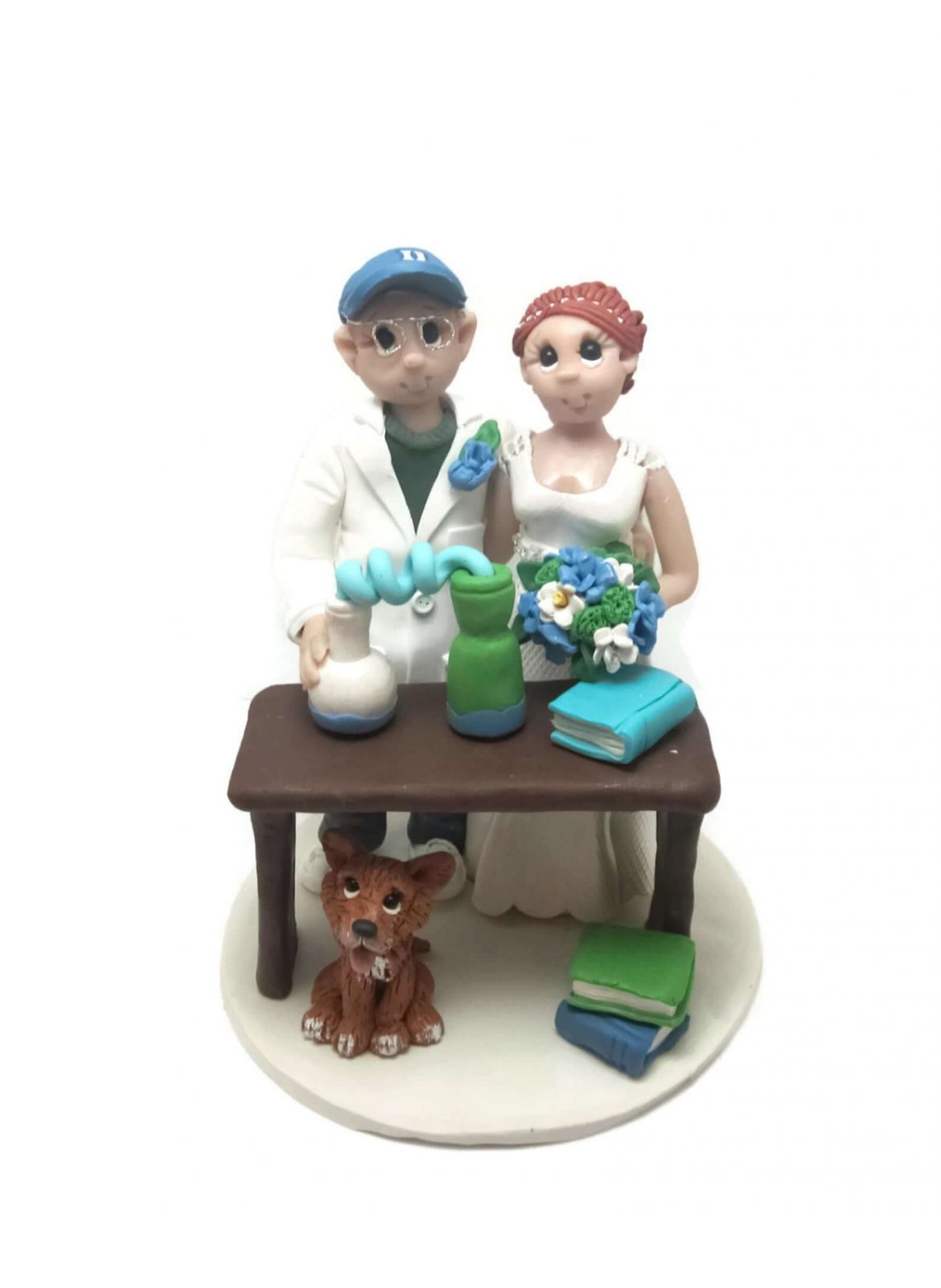 50+ Best Science Wedding Ideas for Nerdy Couples | Emmaline Bride