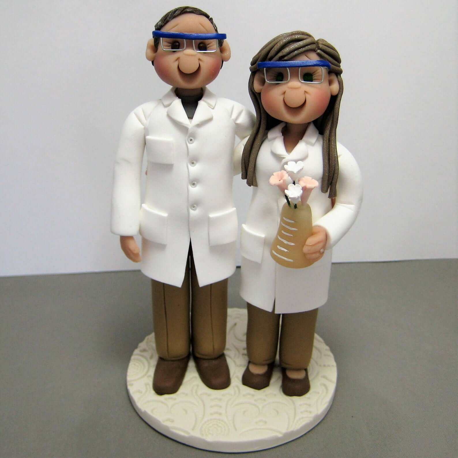 50+ Best Science Wedding Ideas for Nerdy Couples | Emmaline Bride