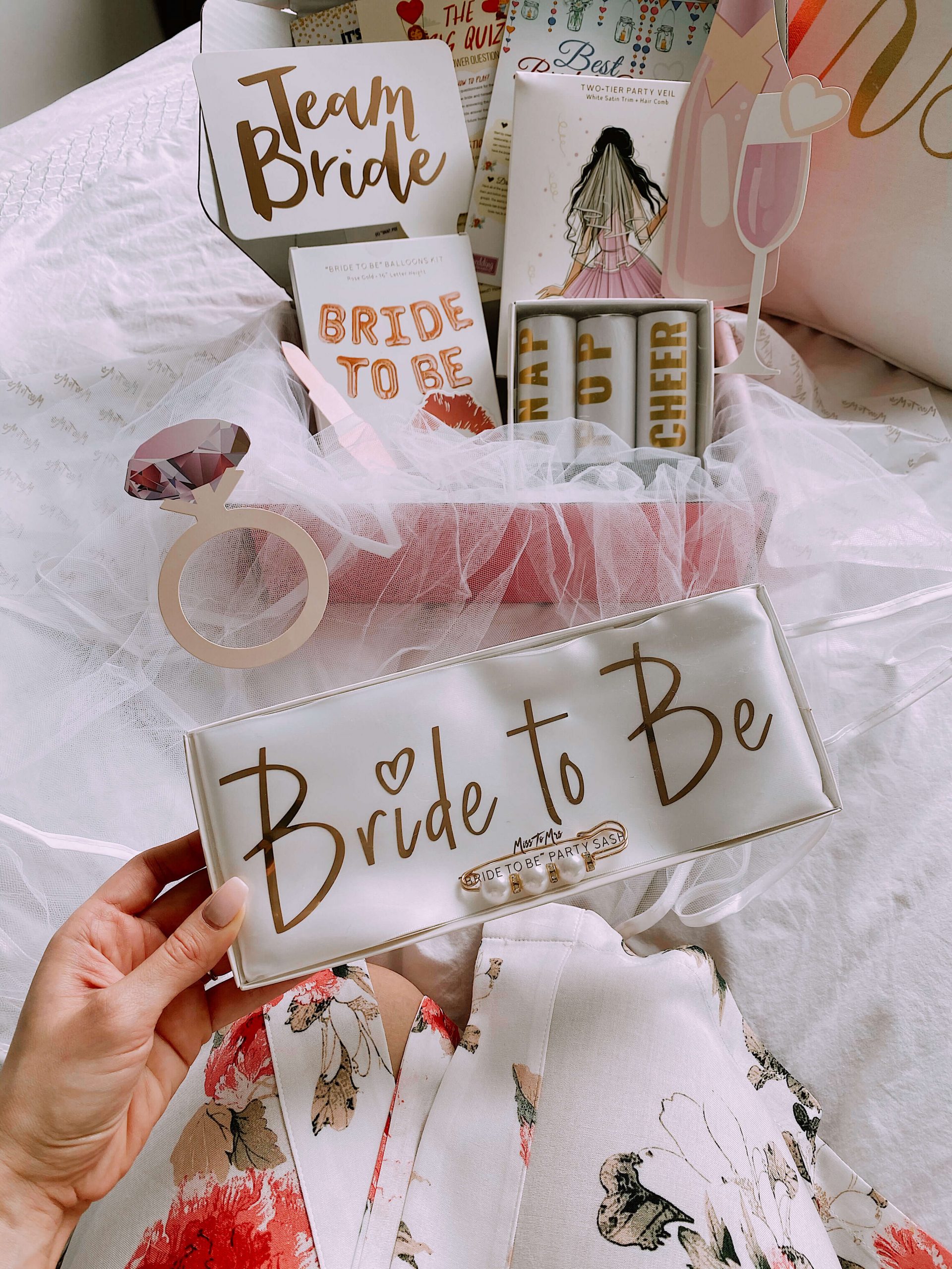 The Best Bridal Subscription Box -- Delivered on YOUR Wedding Timeline