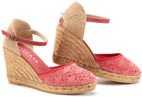 Beach Wedding Shoes for Guests: Here's What to Wear on Sand + Shore