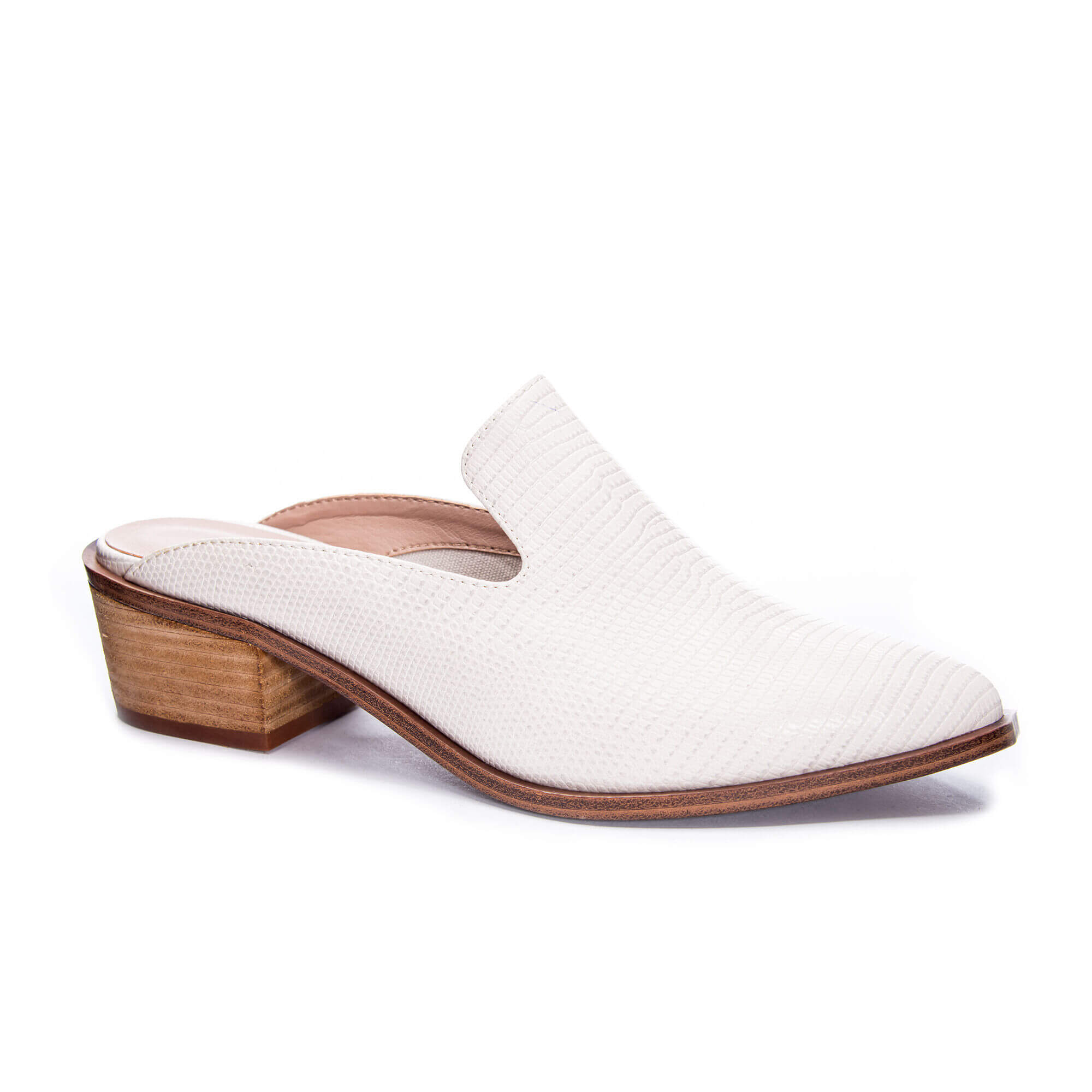 17 Most Comfortable Wedding Boots for the Bride | Emmaline Bride