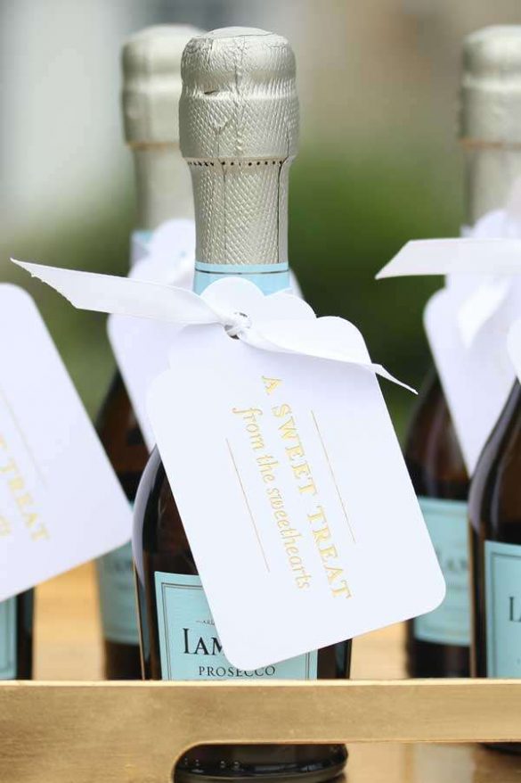 100 Cheap Wedding Favors in Bulk for 2024: Affordable + Useful!