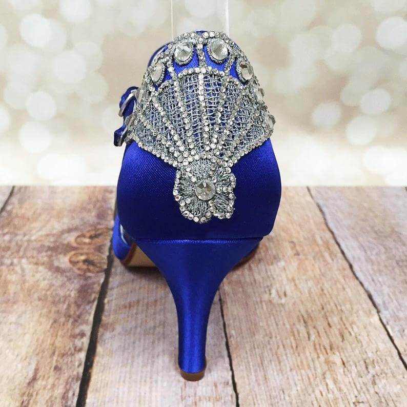 14 Smokin' Hot Wide Width Wedding Shoes for Bride | Emmaline Bride