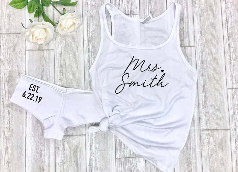 Bride Underwear: The Best Personalized Bridal Underwear for Weddings