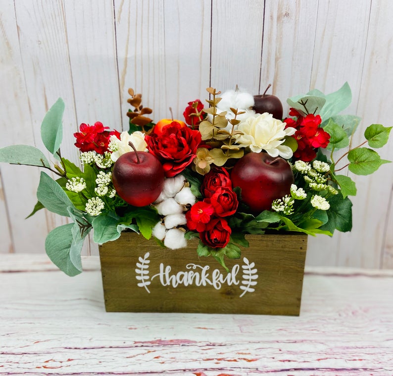 Apple-y Ever After: 34 Apple Themed Wedding Ideas (PHOTOS)