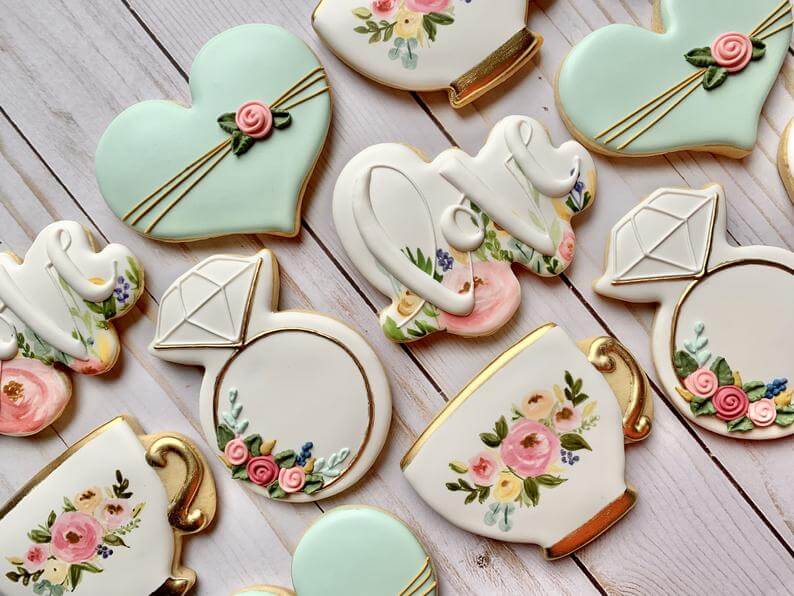 Aw, Sugar: 10 Best Cookies for Wedding Favors | Emmaline Bride