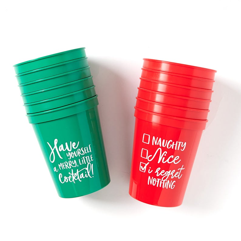 These Custom Christmas Party Cups Make Spirits Bright | Emmaline Bride