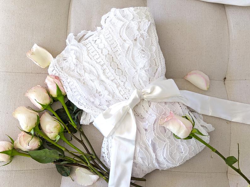 This Bridal Maxi Robe Makes Beautiful "Morning of the Wedding" Attire