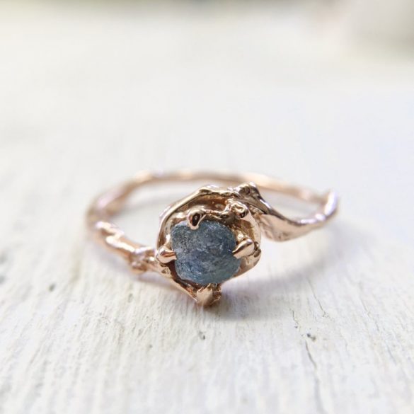 28 Most Unique Earthy Engagement Rings | Emmaline Bride Wedding Blog