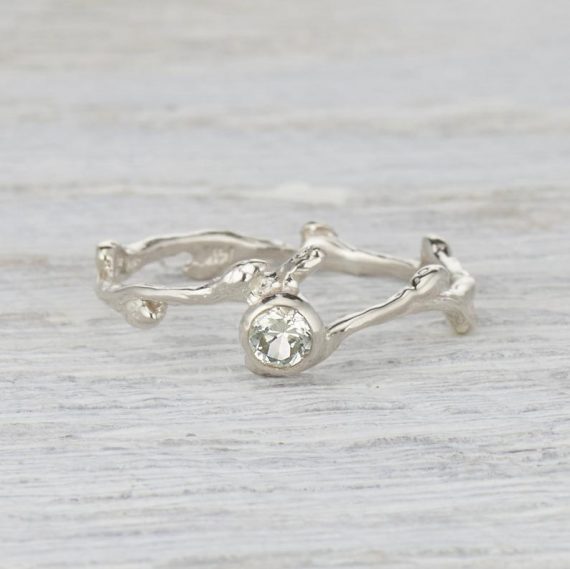 28 Most Unique Earthy Engagement Rings | Emmaline Bride Wedding Blog