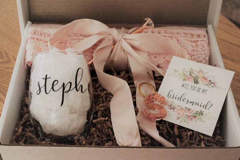 Bridesmaid Gift Boxes with Robes? -- Ask Emmaline | Emmaline Bride ...