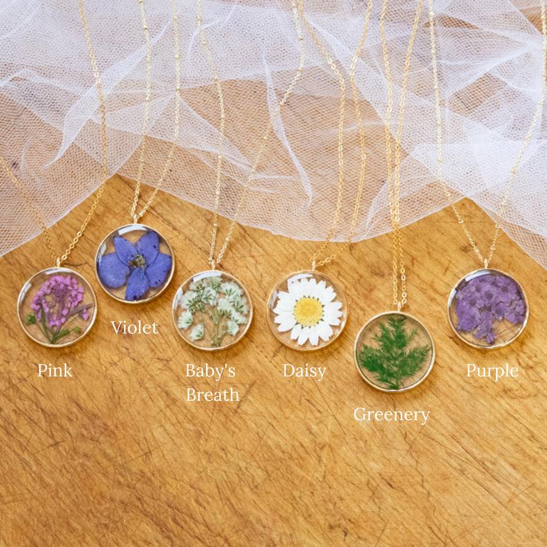 This Real Flower Necklace Has Actual Pressed Petals That Last Beyond