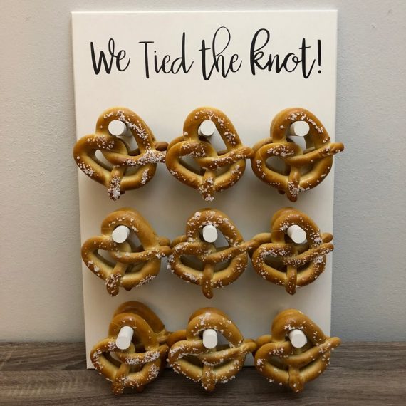 How To: Pretzel Wall for Weddings (+ Where to Buy Soft Pretzels in Bulk)