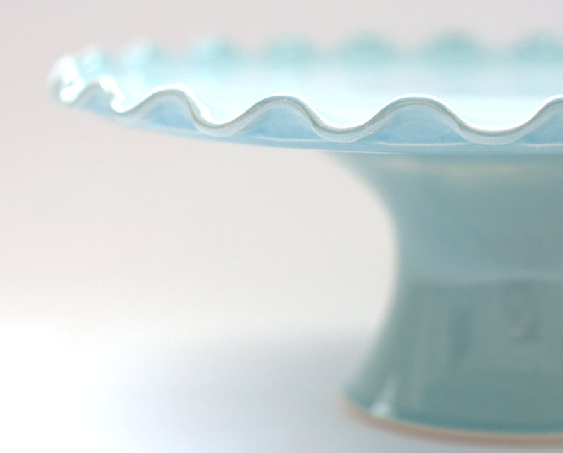 40 Most Unique Wedding Cake Stands for Happily Ever After