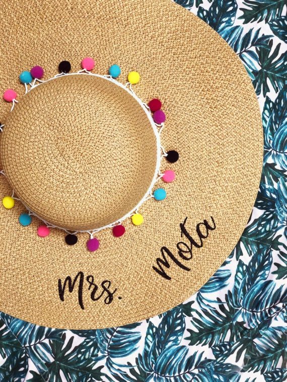 Where to Buy Bachelorette Party Sun Hats | Emmaline Bride