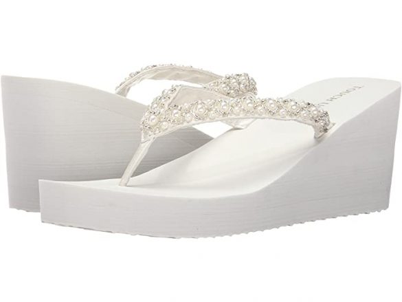34 Best Wedding Wedges for Brides That Are Insanely Comfortable