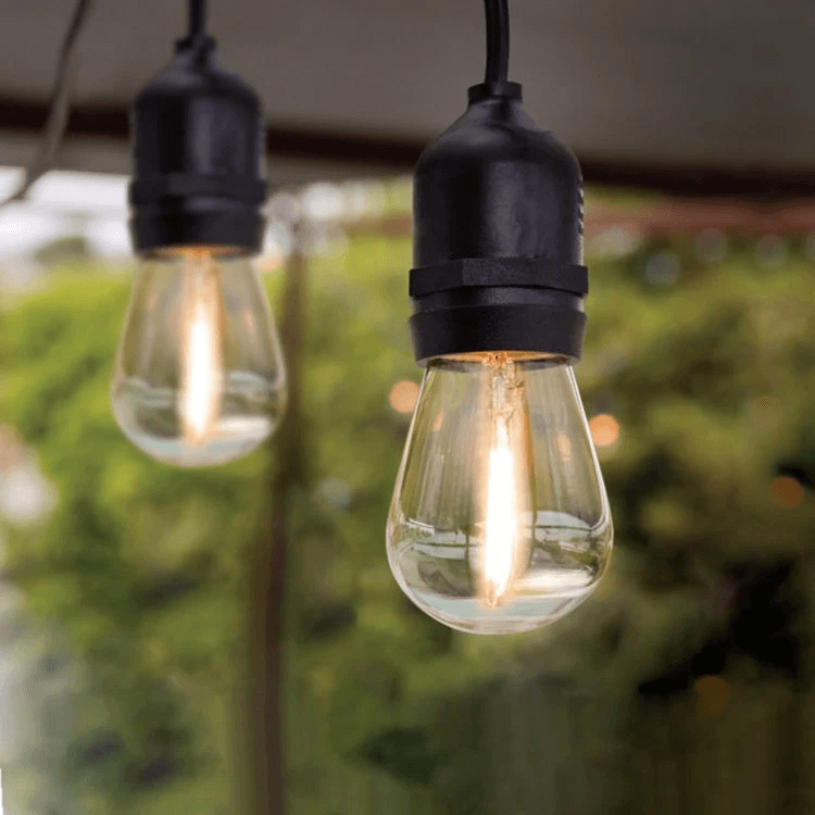 35 Unique Outdoor Gifts for Outdoorsy Couples | Emmaline Bride