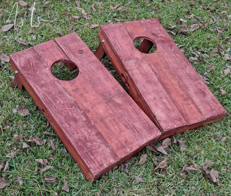 Rustic Cornhole Boards for Weddings and Parties | Emmaline Bride