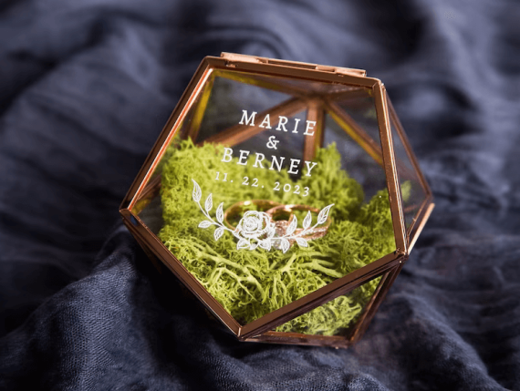 9 Most Incredible Wedding Ring Boxes for Your Ceremony