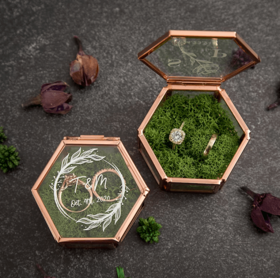 9 Most Incredible Wedding Ring Boxes for Your Ceremony