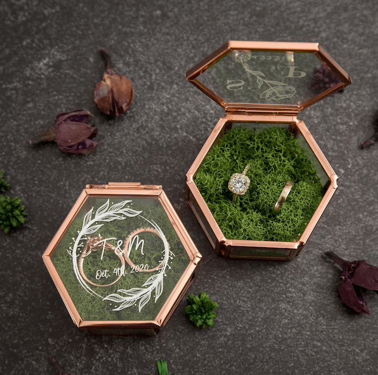 9 Most Incredible Wedding Ring Boxes for Your Ceremony