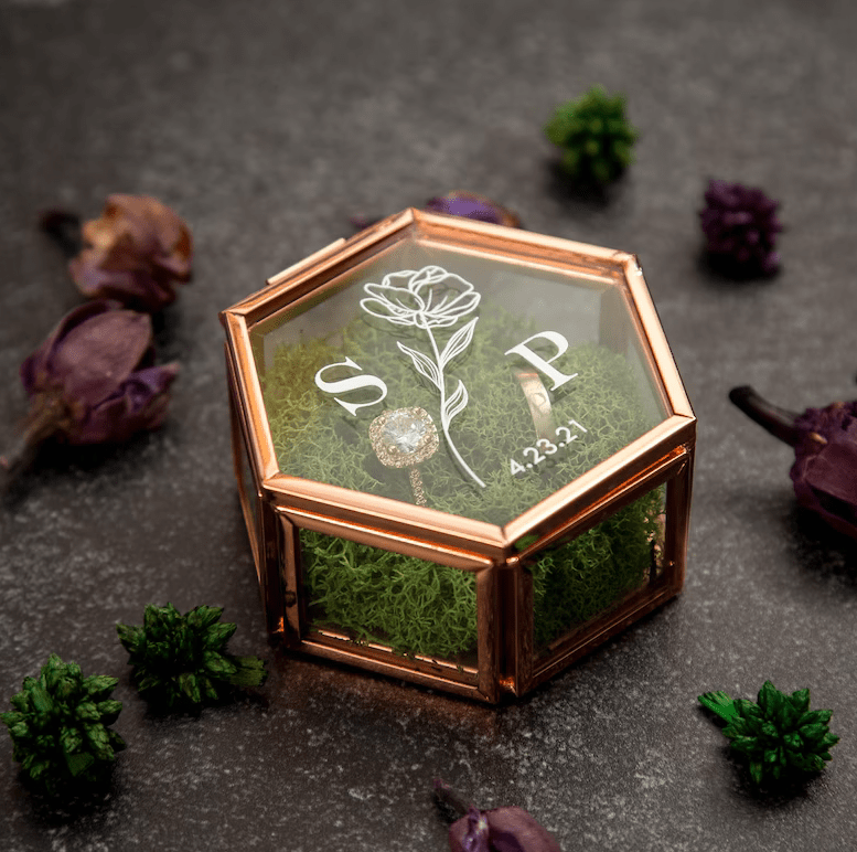 9 Most Incredible Wedding Ring Boxes for Your Ceremony