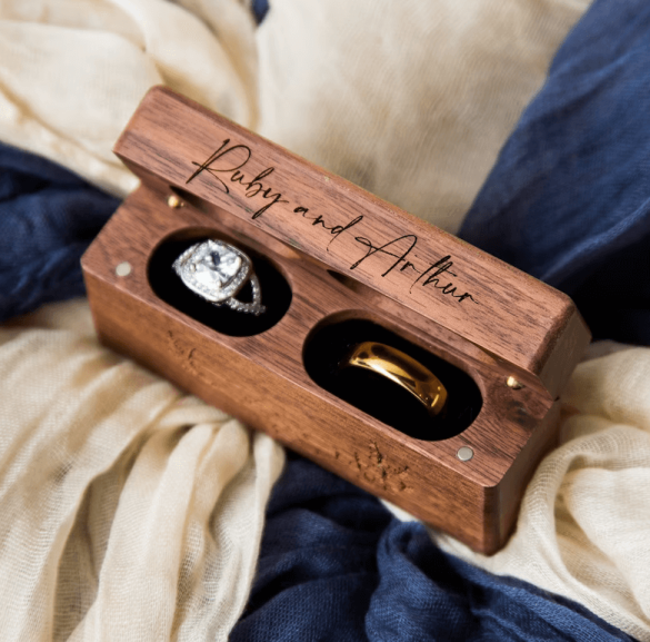 9 Most Incredible Wedding Ring Boxes for Your Ceremony