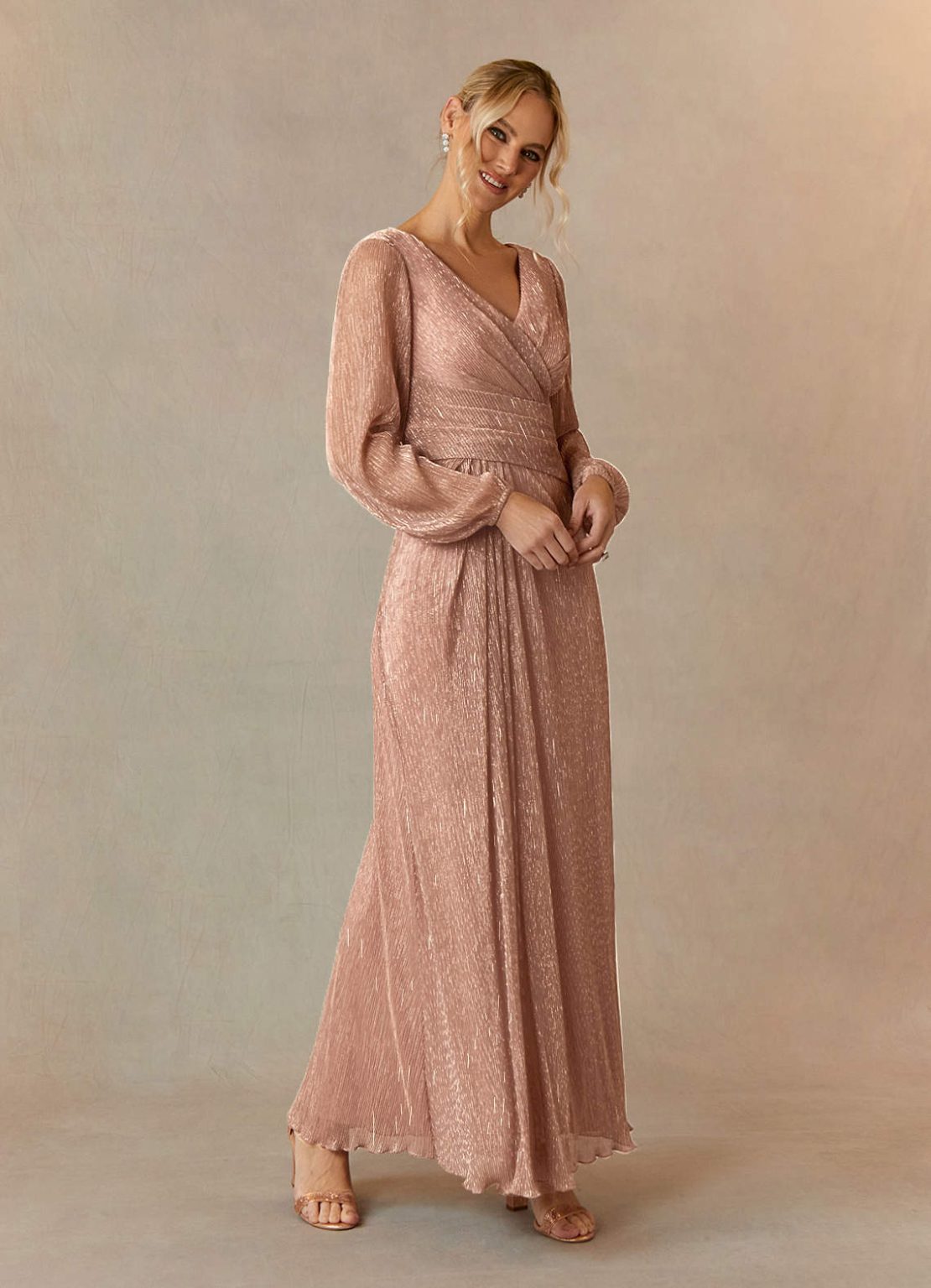 50 Attractive Mother of the Bride Dresses That Aren't Ugly [2024]
