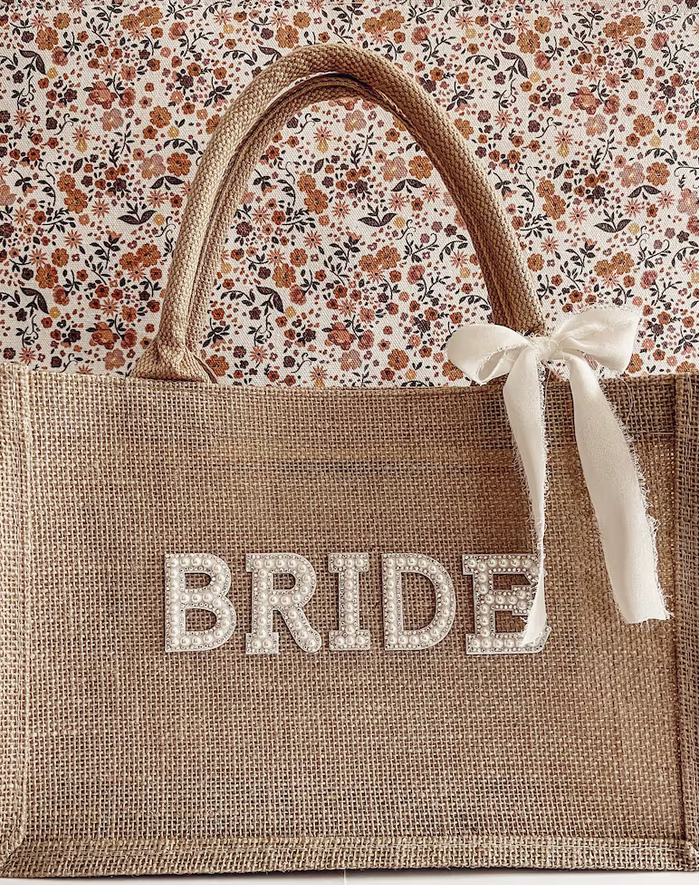 34 Most Beautiful Bridal Purses to Carry at Your Wedding [2023]