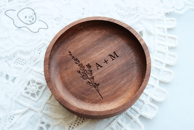 25 Most Beautiful Engagement Ring Dishes To Keep It Safe