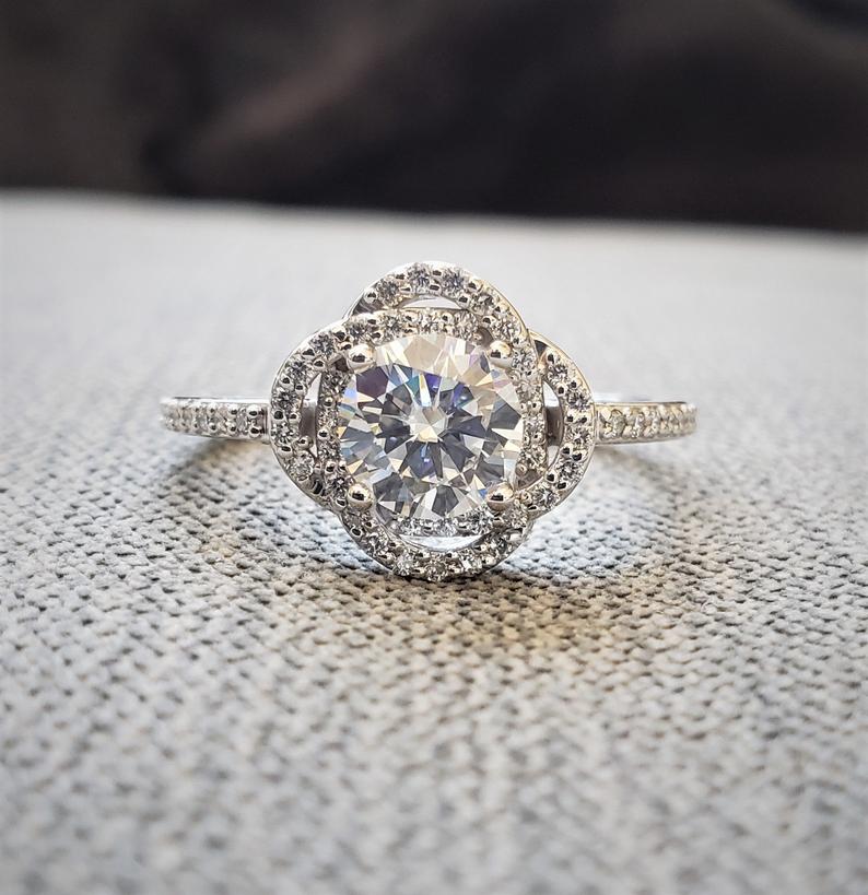 How To Get a Custom Moissanite Engagement Ring Made