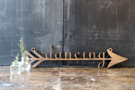 Arrow Wedding Ideas: 20+ Chic Tribal Arrow Ideas