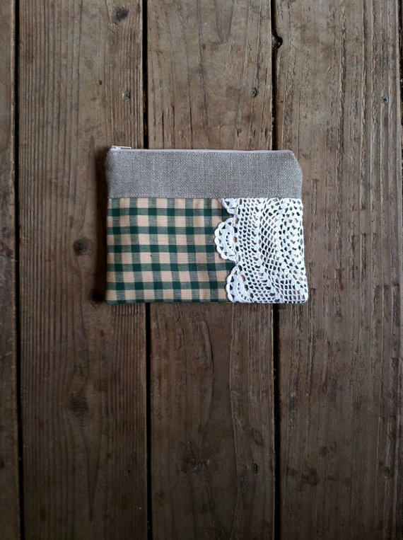 Plaid Clutch Purse for Fall Bridesmaid Gifts - Fall Theme