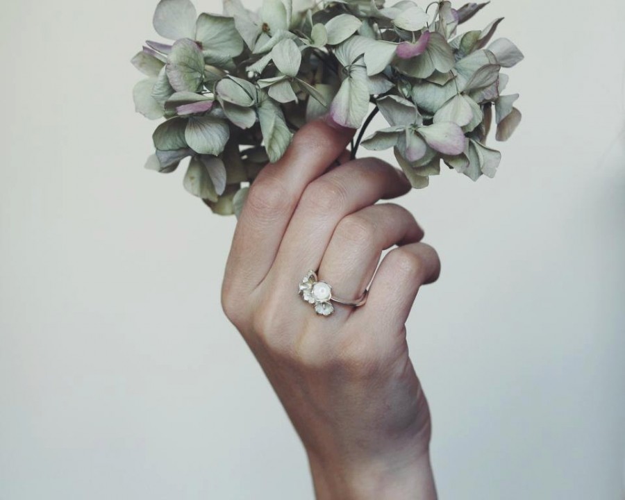 Flower Inspired Rings for Bridesmaid Gifts | Emmaline Bride
