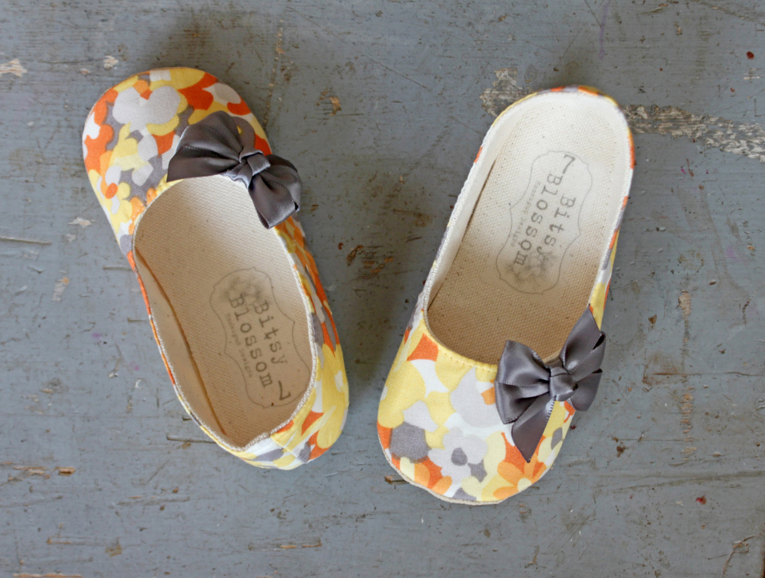 Handmade Flower Girl Shoes: 12+ Modern + Stylish Designs